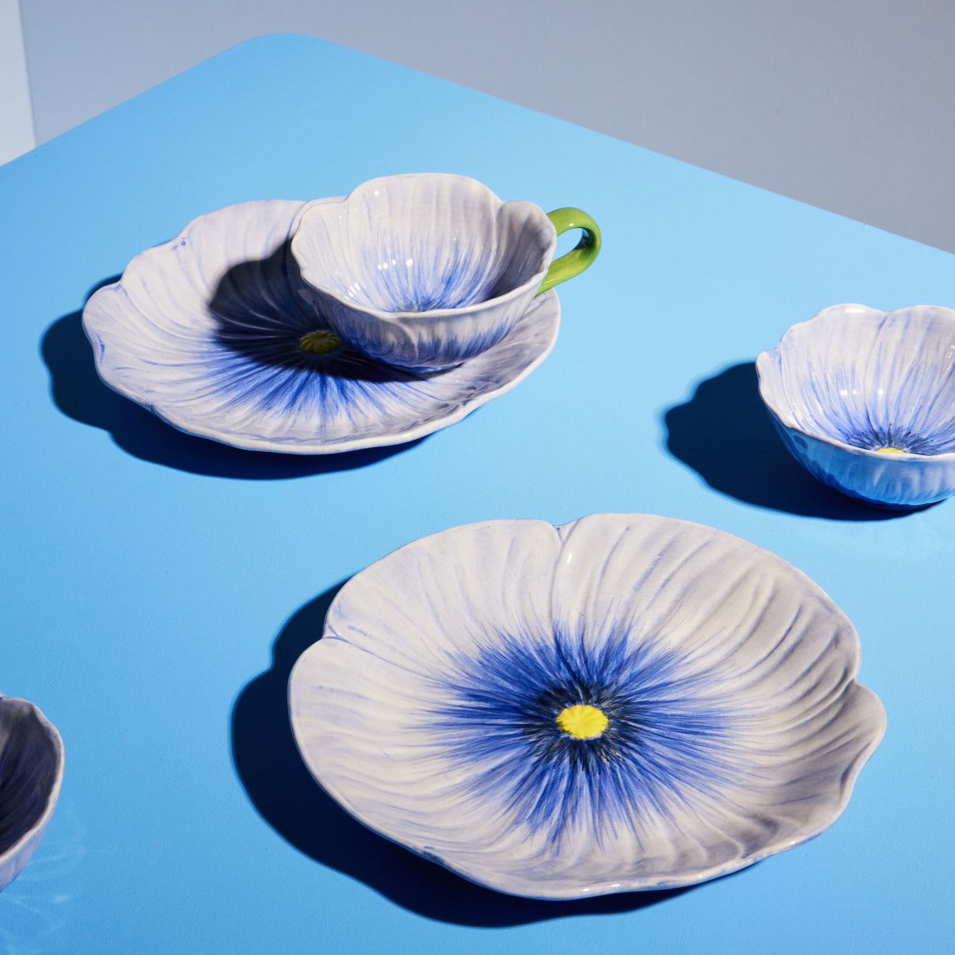 Poppy Cup – Piecework Puzzles