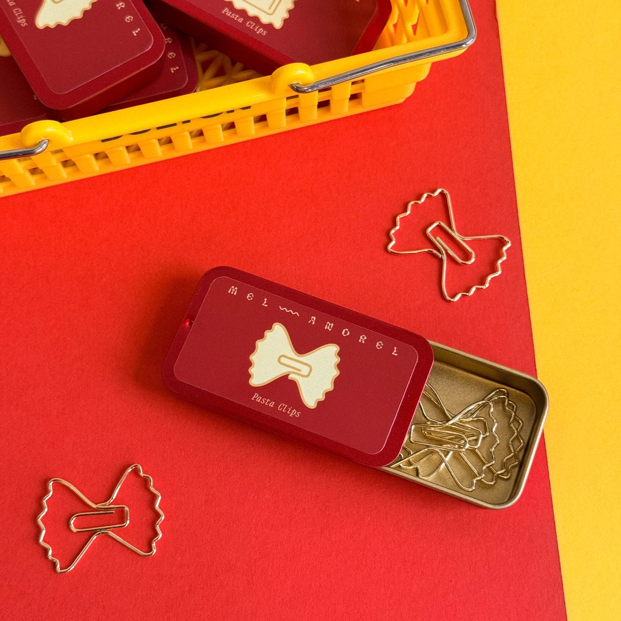 Pasta Paper Clip – Piecework Puzzles